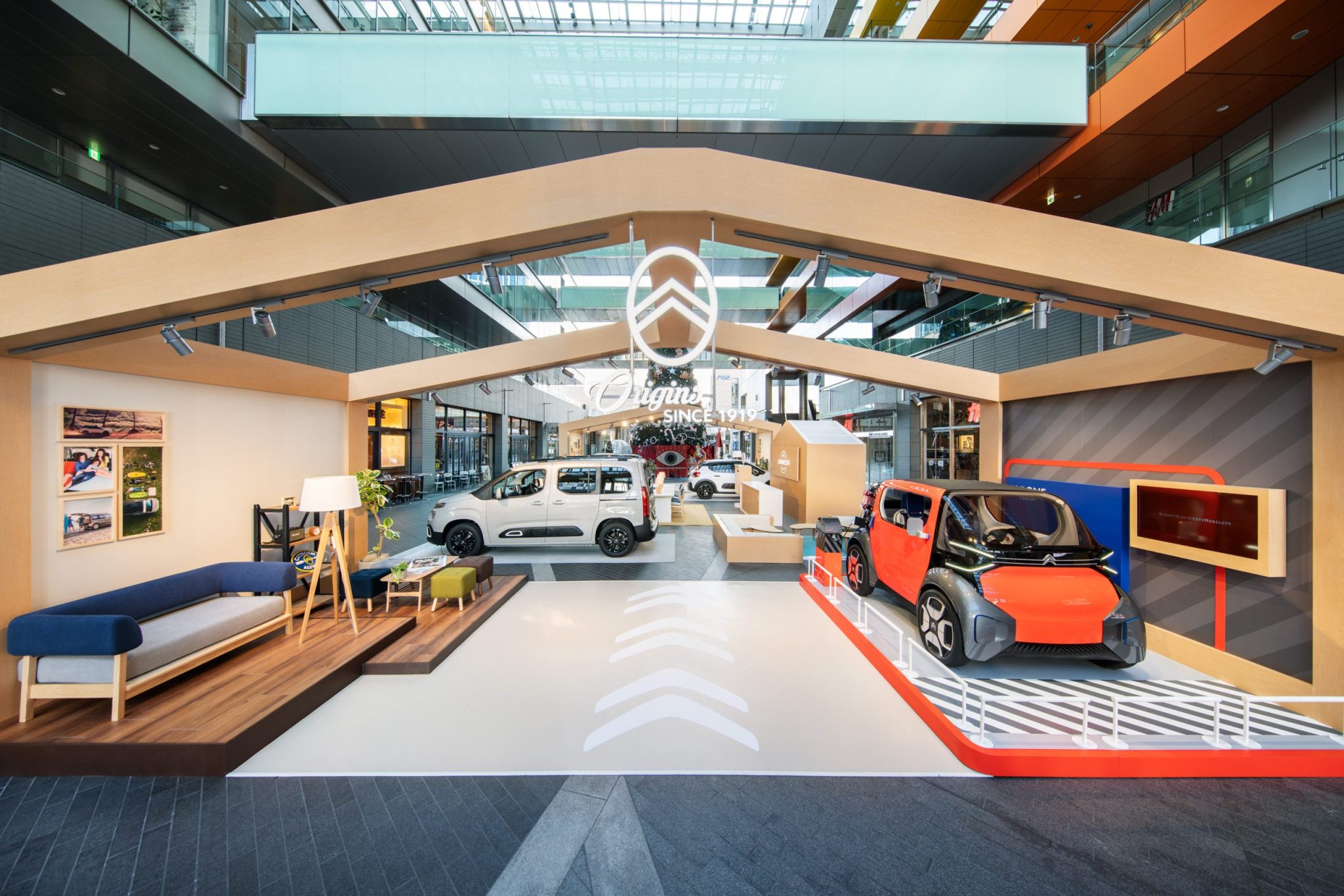 COMFORT LA MAISON Citroën | 株式会社博展 HAKUTEN | Communication Design®