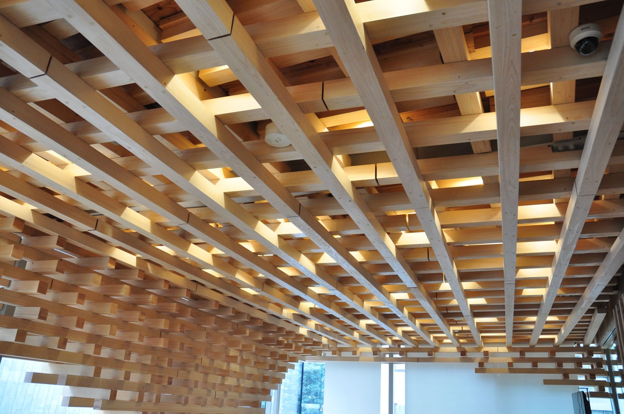 都会の小さな森でお気に入りの香りが見つかる。アロマ体験型施設『AEAJ Green Terrace』 | 株式会社博展 HAKUTEN | Communication Design®