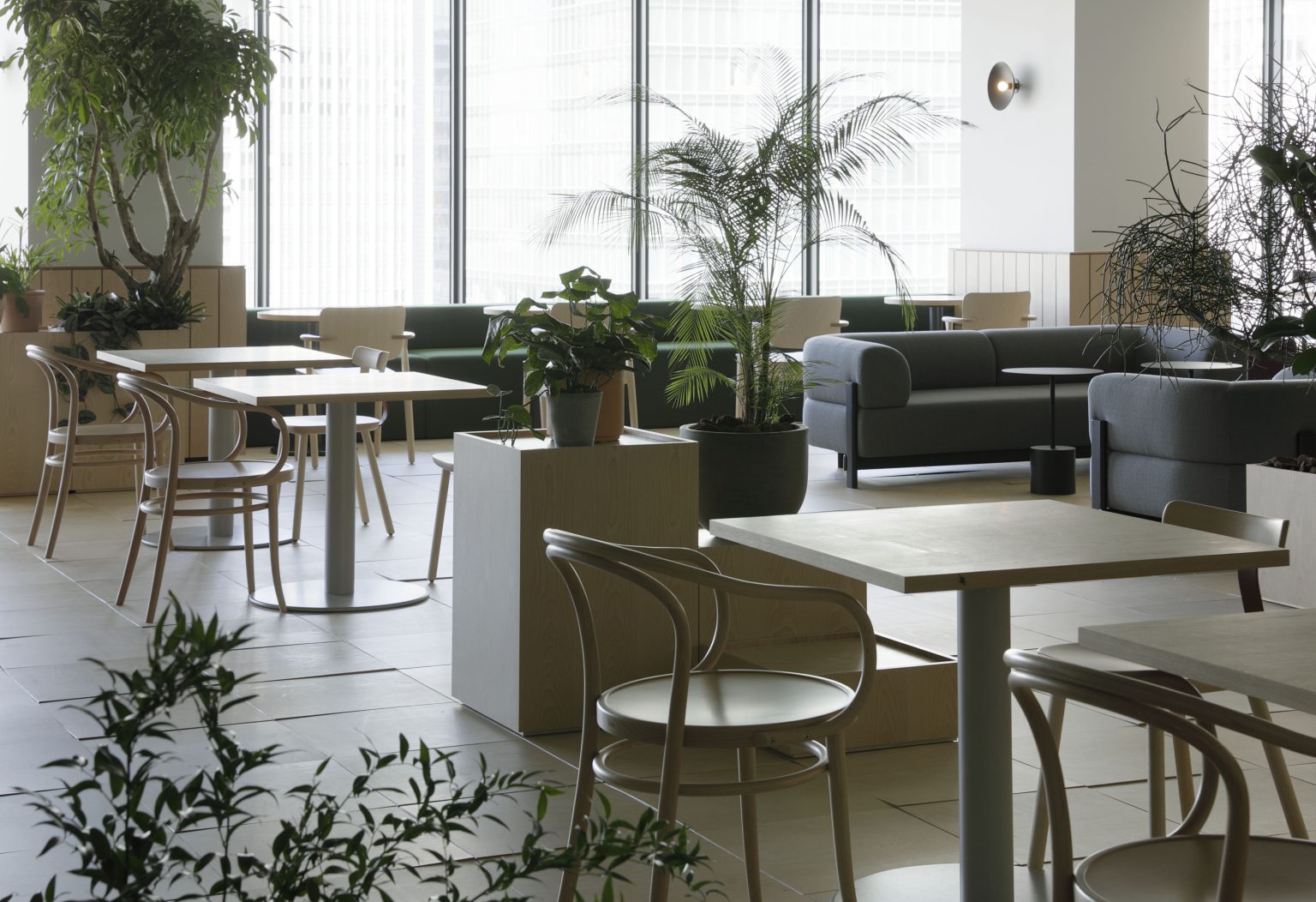 HAKUTEN 京橋オフィス | 株式会社博展 HAKUTEN | Communication Design®